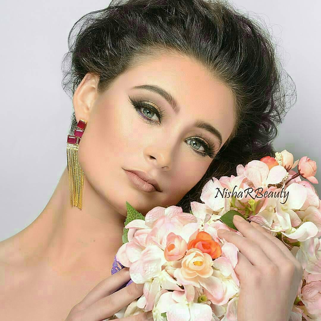 Louise May | Morello Bookings