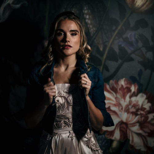 Chelsea Marie | Morello Bookings