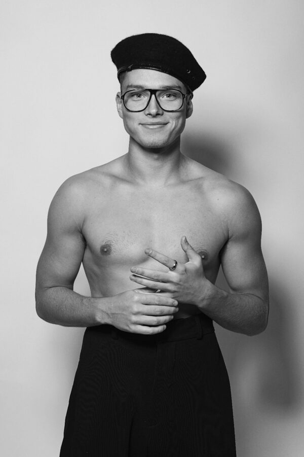 Ewan Jones | Morello Bookings