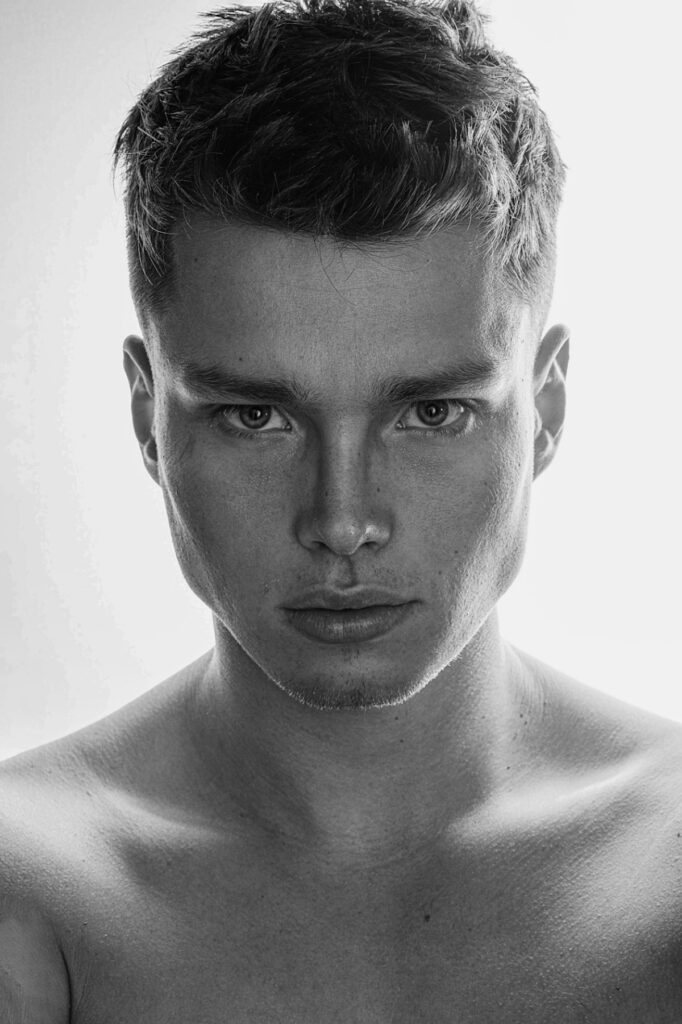 Ewan Jones | Morello Bookings