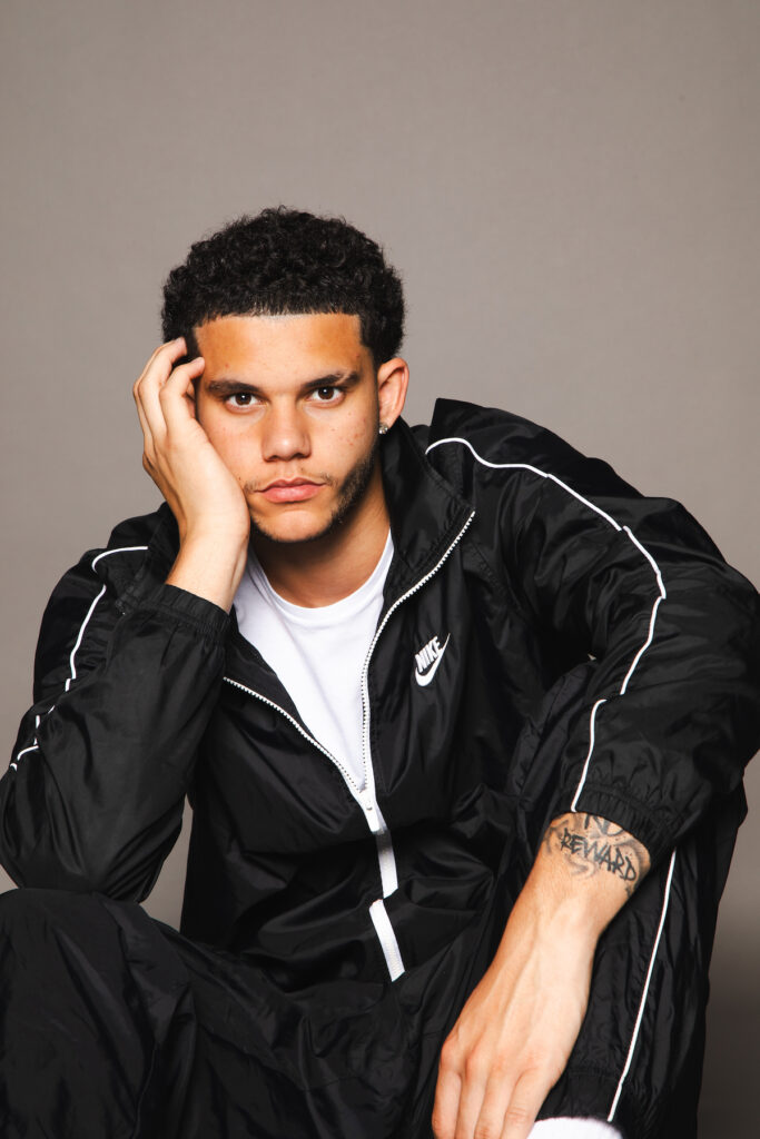 Levi Simms | Morello Bookings