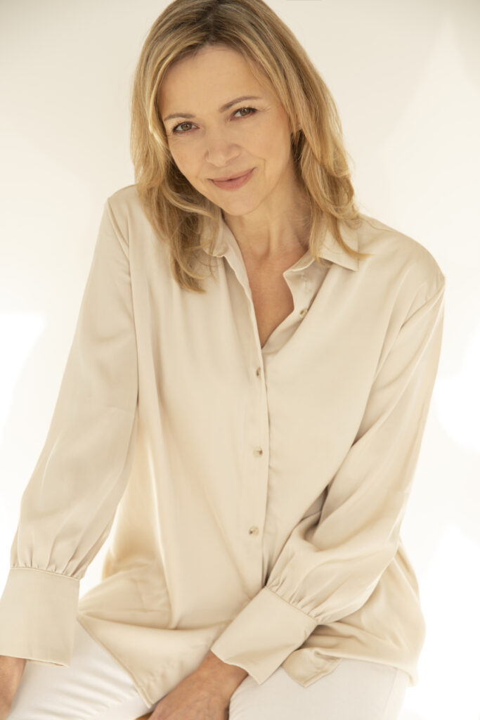 Elizabeth Tarrant | Morello Bookings