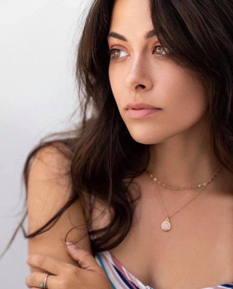 Nina Napoletano | Morello Bookings