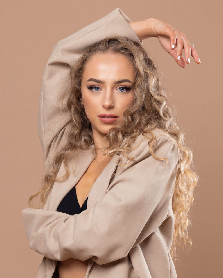 Libby Ash | Morello Bookings