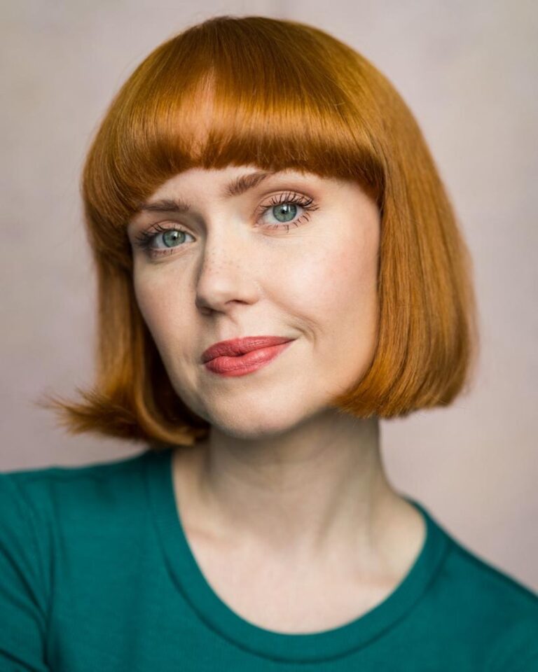 Laura J | Morello Bookings