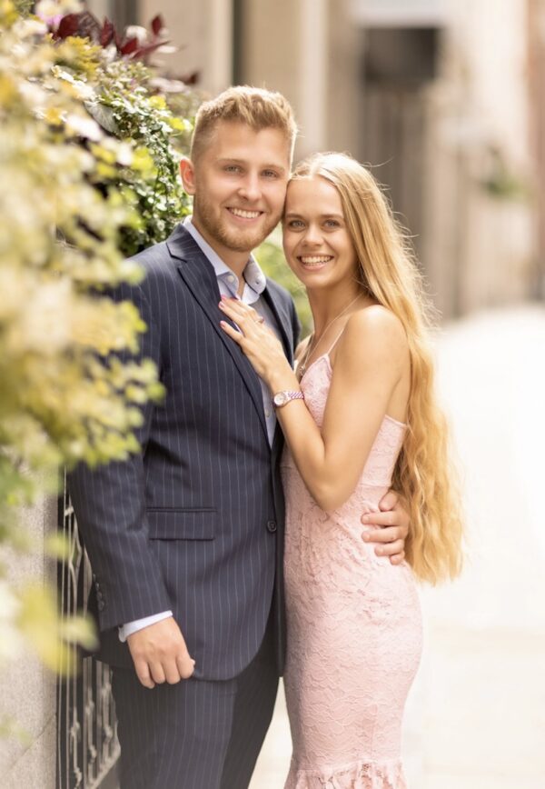 Charlotte & Taylor | Morello Bookings